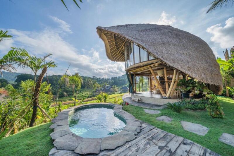 The 16 Best Treehouses in Bali That Will Steal Your Heart - Breathing ...