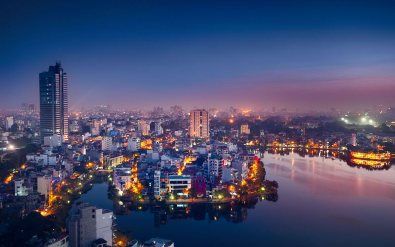 Hanoi vs Ho Chi Minh City: The Ultimate Guide - Breathing Travel