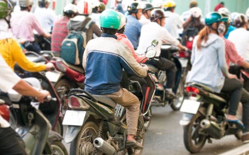 Hanoi vs Ho Chi Minh City: The Ultimate Guide - Breathing Travel