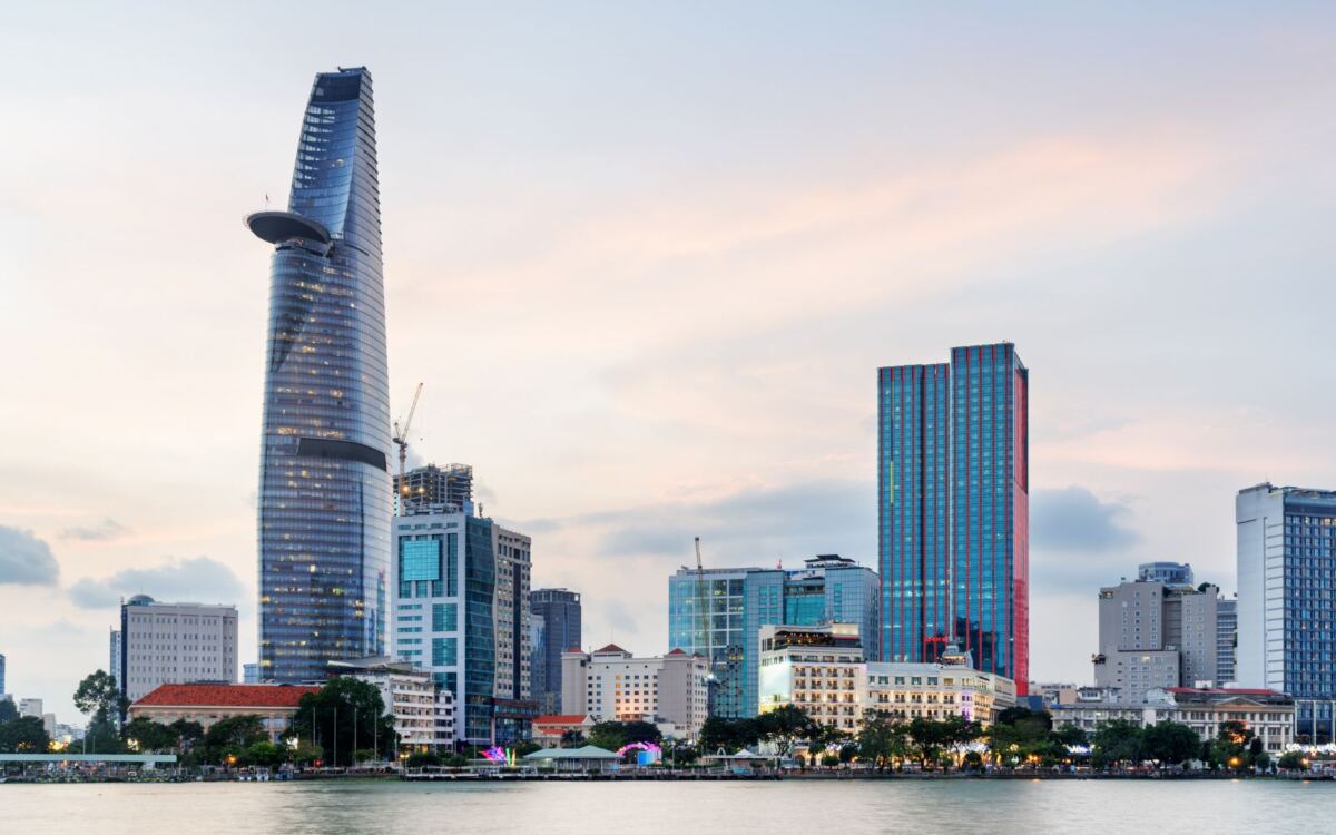 Hanoi vs Ho Chi Minh City: The Ultimate Guide - Breathing Travel